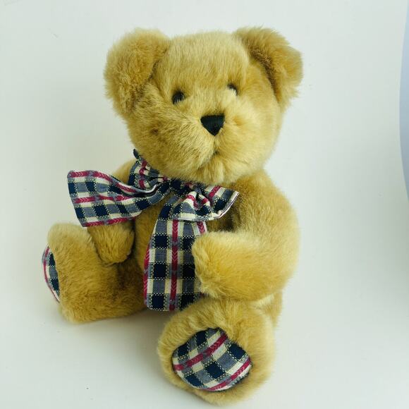 Nova Plush | Toys | Nova Plush Sitting Bear Looking Side Up With Basket ...